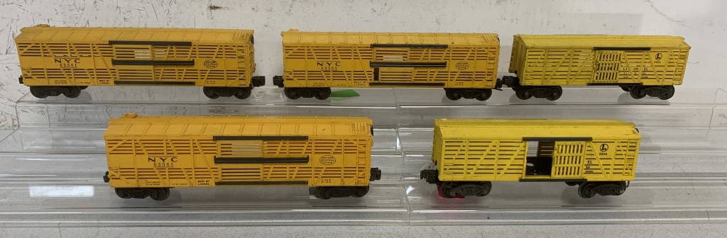 5 Lionel Box Cars W/ Original Boxes Auction