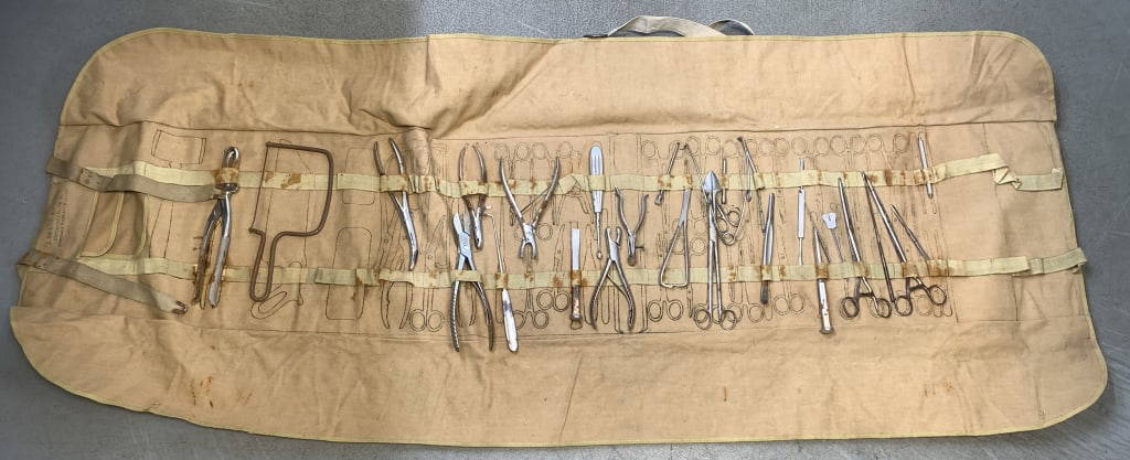 J. Sklar Wwi Era Field Surgical Kit Auction
