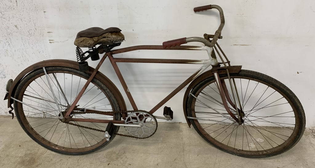 Mead Cycle Co. Pathfinder Bicycle Auction