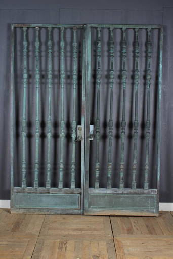 Very Good Pair Neoclassical Bronze Gates