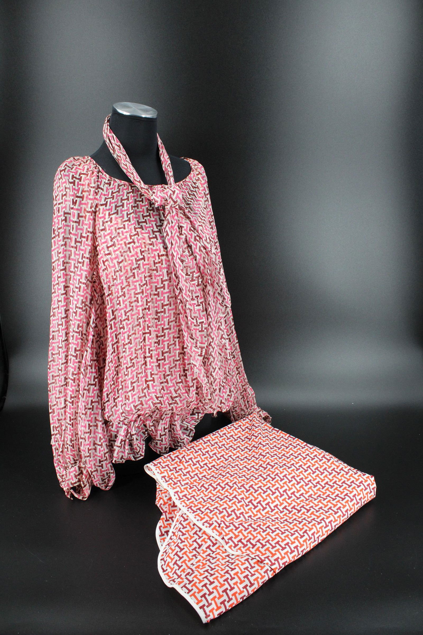 Hermes Paris 3 Piece Bathing Suit Set - Apr 28, 2020 | Ashcroft and ...