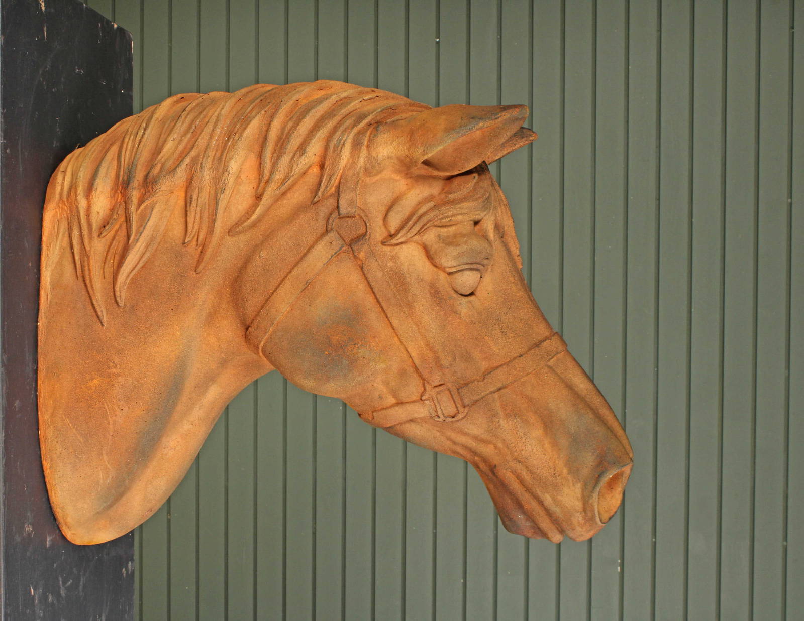 Composite Life Sized Horse Head Auction