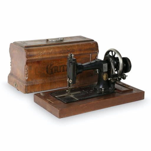 Gritzner "extra" Sewing Machine