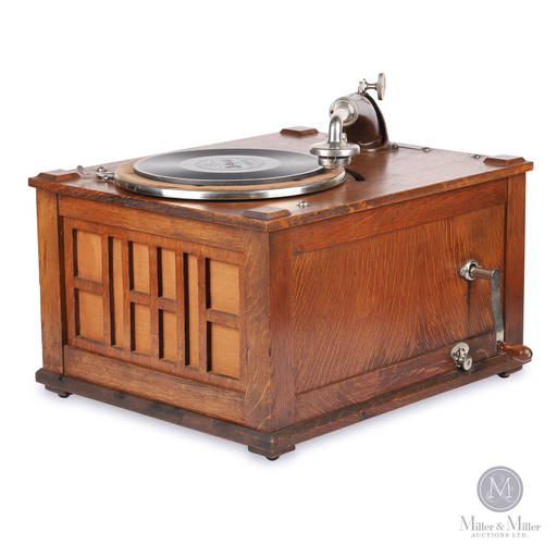 Edison Model B60 Diamond Disc Table Top Phonograph