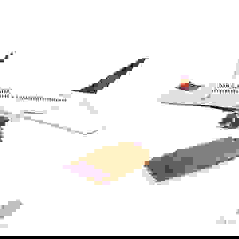 Bombardier Cs200 Pacmin 1:100 Display Model Airplane Auction