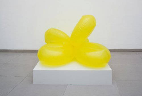 Jeff Koons, Flower Inflatable