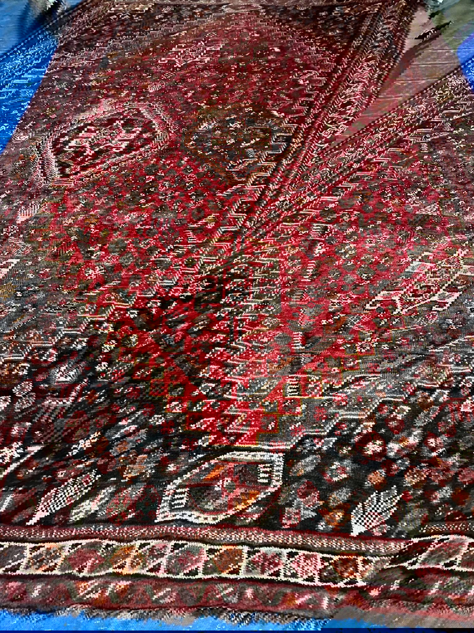 Hand Knotted Persian Qghasghie Rug 10x7.6 Ft Auction