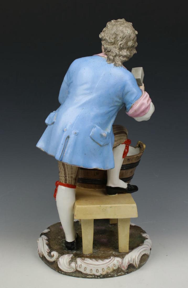 Johansen Roth Dresden figurines "Washerwoman