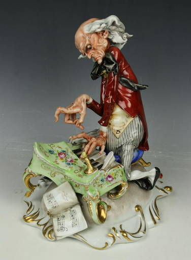 Capodimonte Giuseppe Cappe Figurine "grotesque Piano