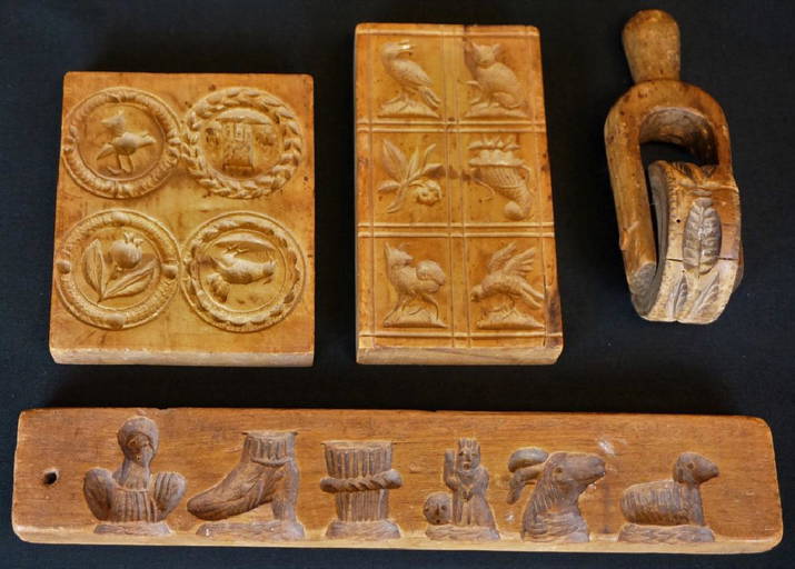 (4) Primitive Sugar Cookie Stamps