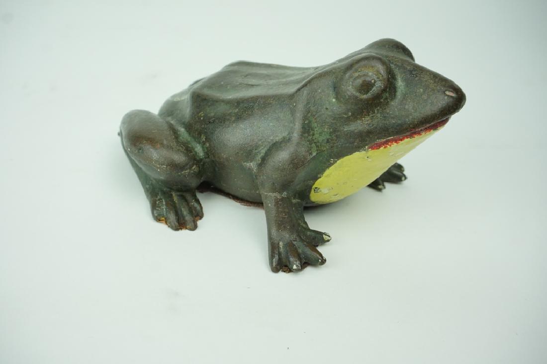 ANTIQUE CAST IRON FROG DOORSTOP
