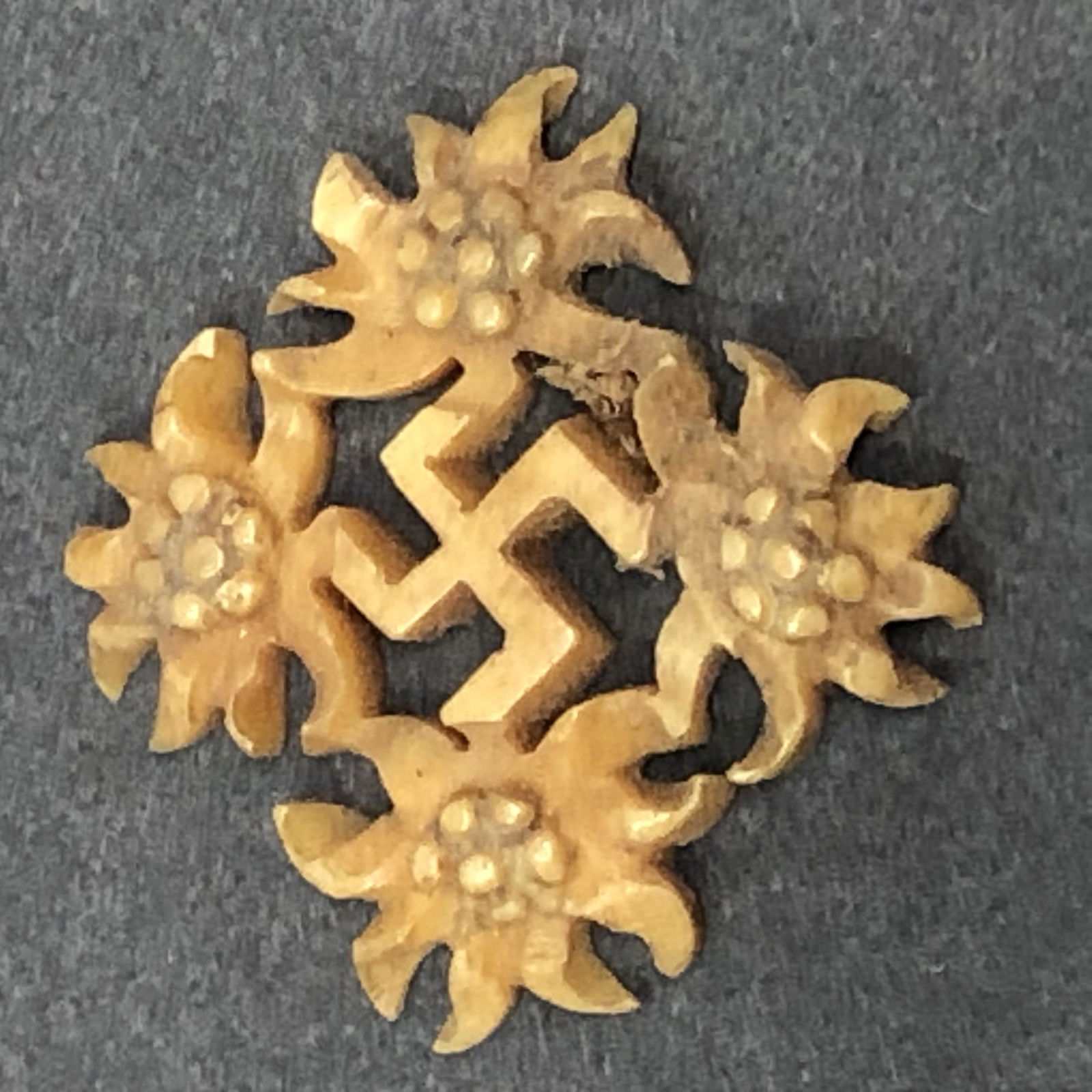 WWII Era German Swastika Pin / Badge | Barnebys