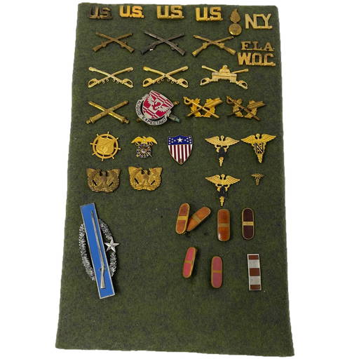 Vintage Us Military Pins