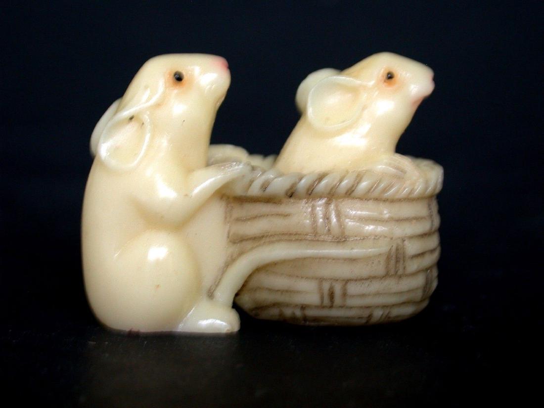 Estate Japanese ivory color bone netsuke-2 mice/ Mouse - Oct 28, 2017 ...