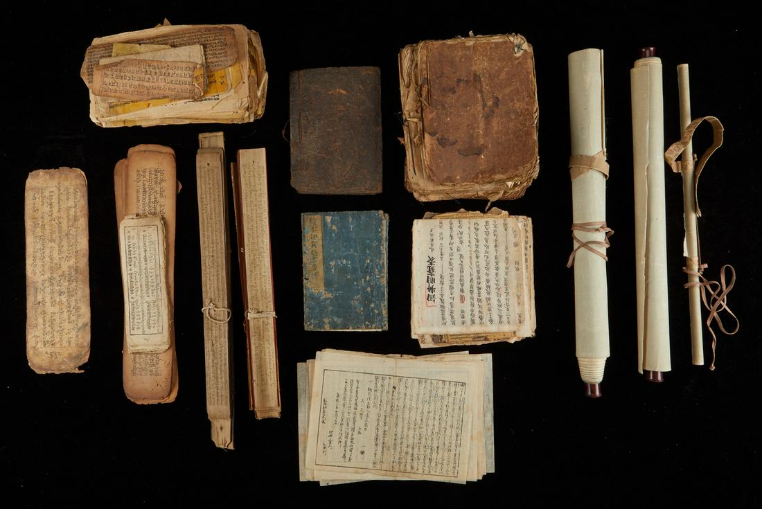 Grp: Early Tibetan/thai Buddhist Manuscripts Scrolls