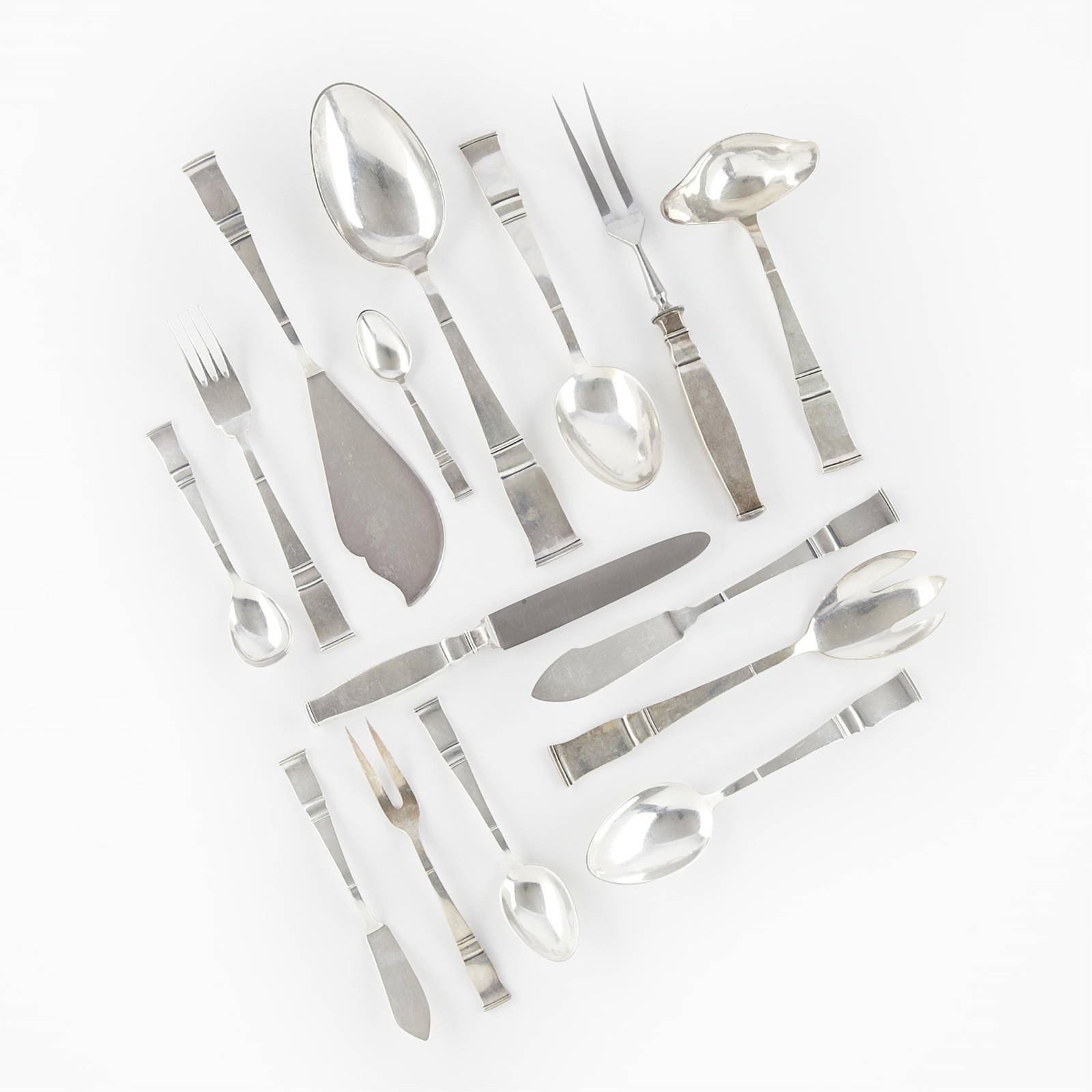 Grp 115 Pcs Vdns Sterling Silver Flatware Auction