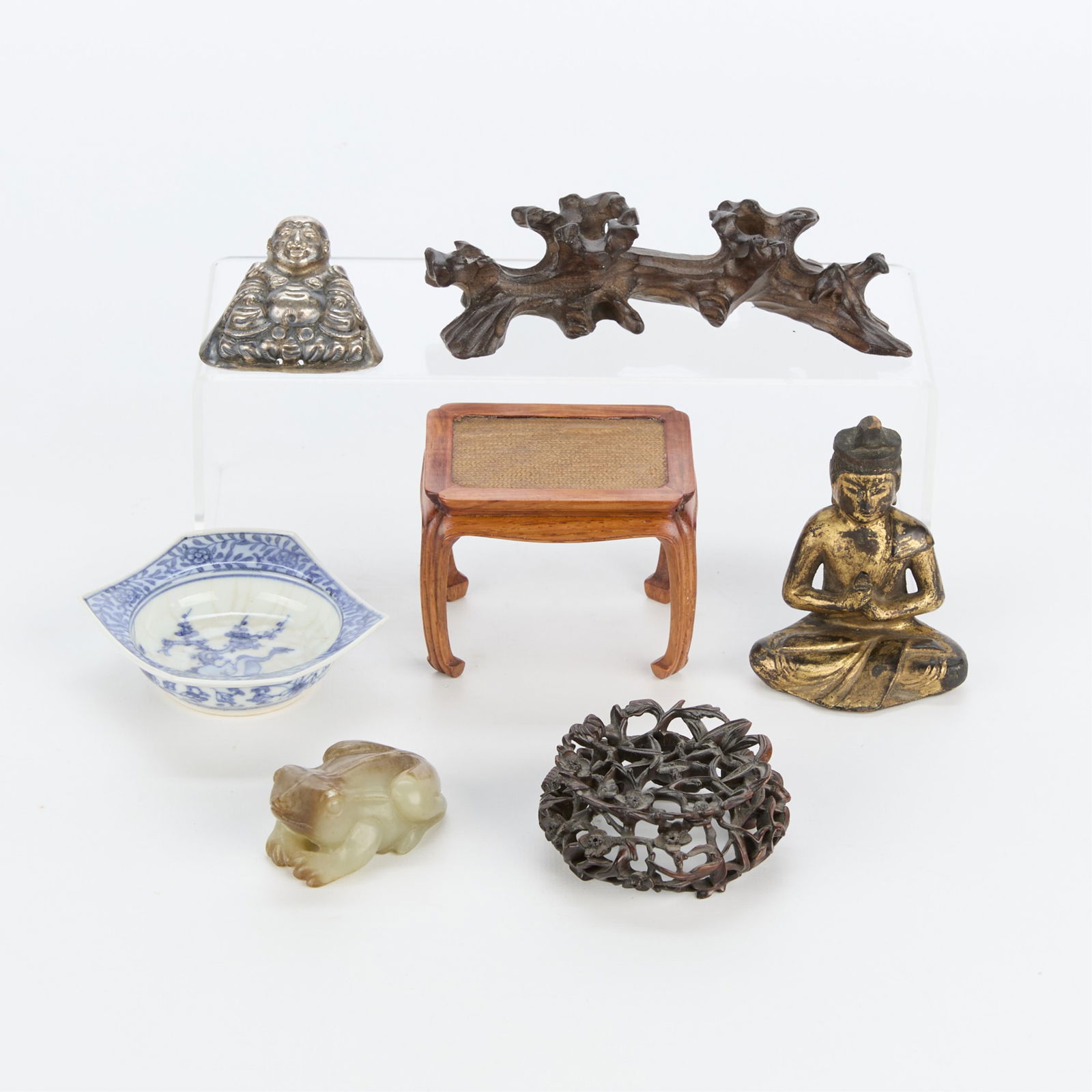 7 Pcs Small Asian Objects & Ephemera Auction