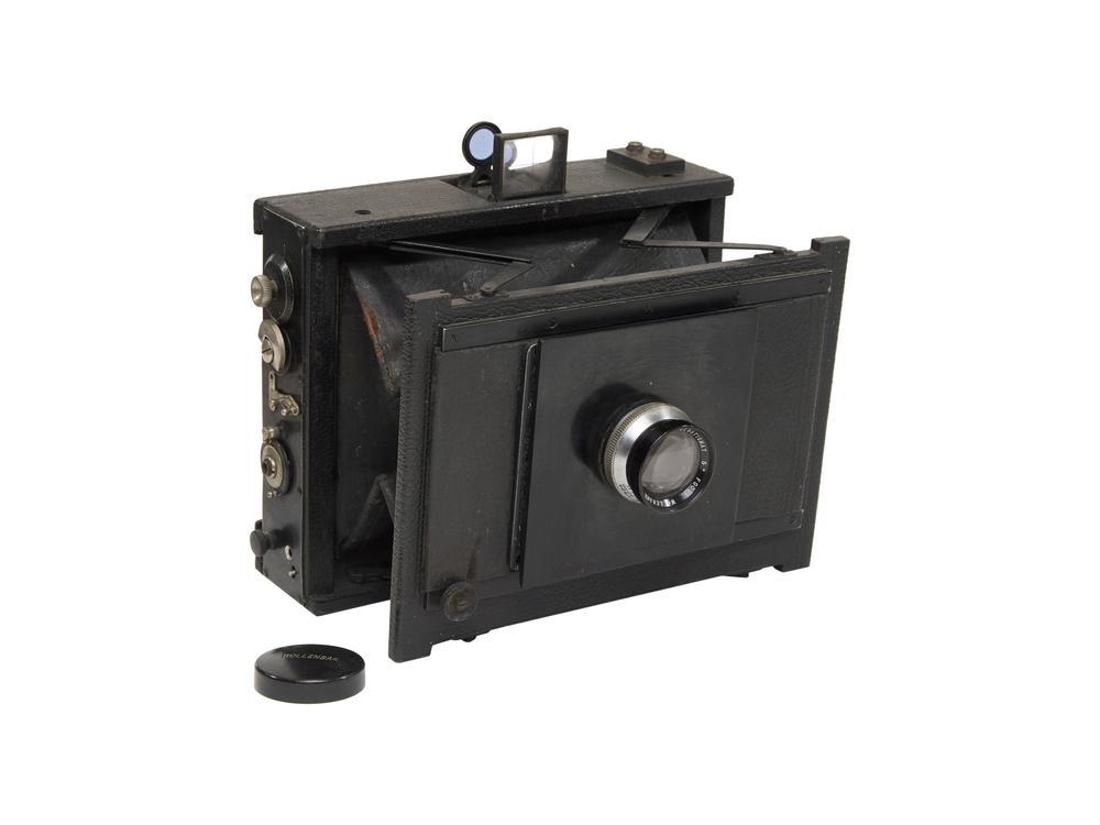 Burke & James, Chicago Ingento Model 3 Folding Camera