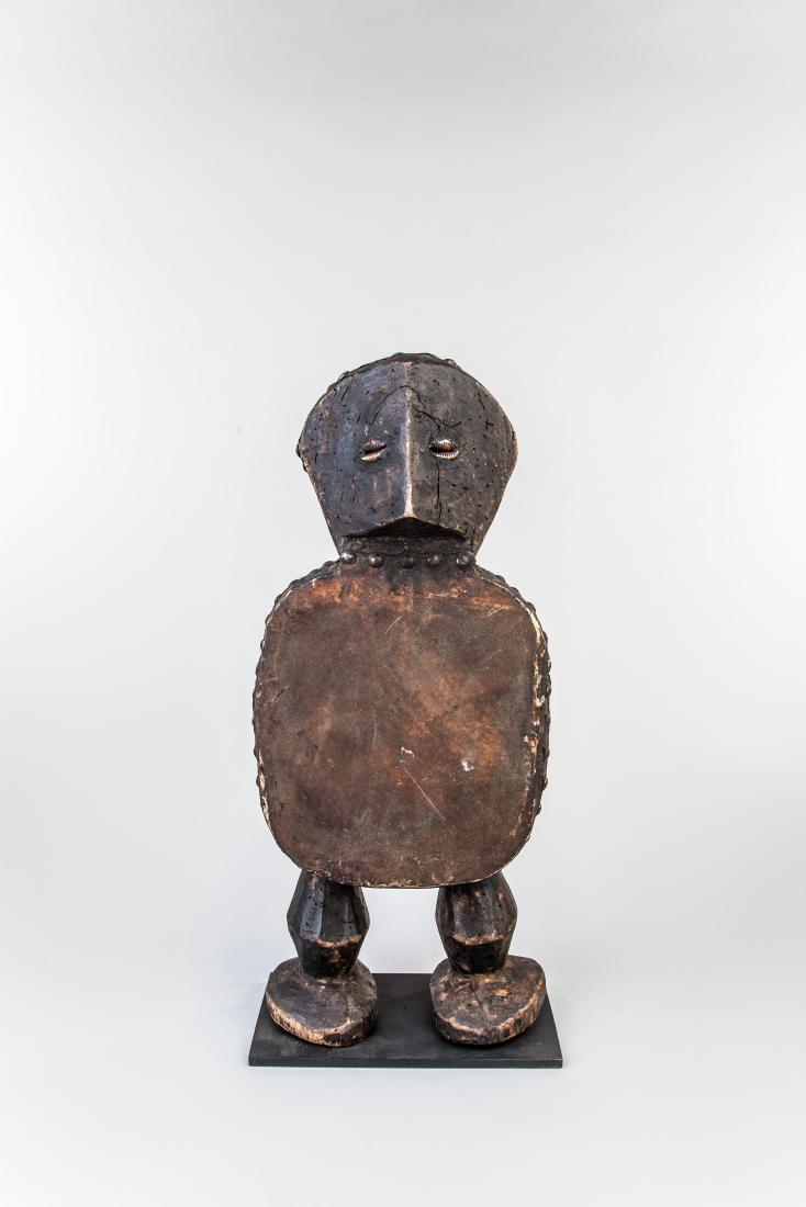 African drum figure