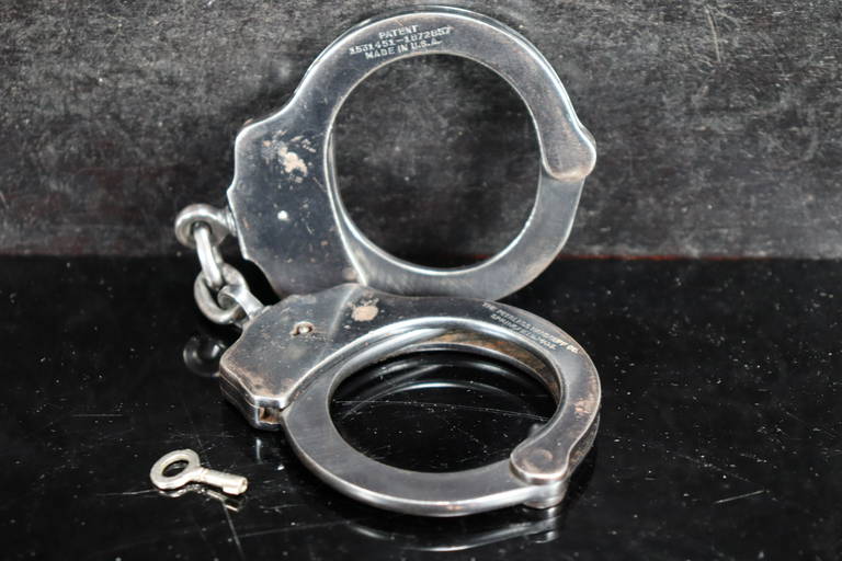 Springfield Prison Handcuff