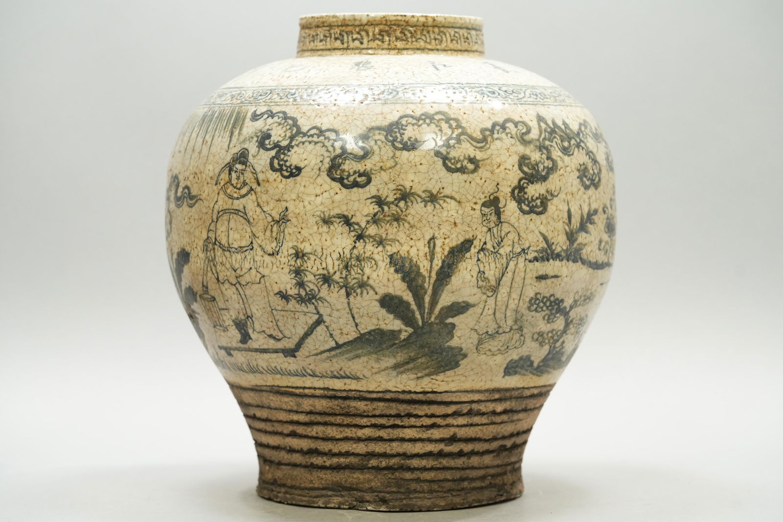 Chinese large fine jar - Apr 08, 2023 | West Coast Auction Gallery in CA