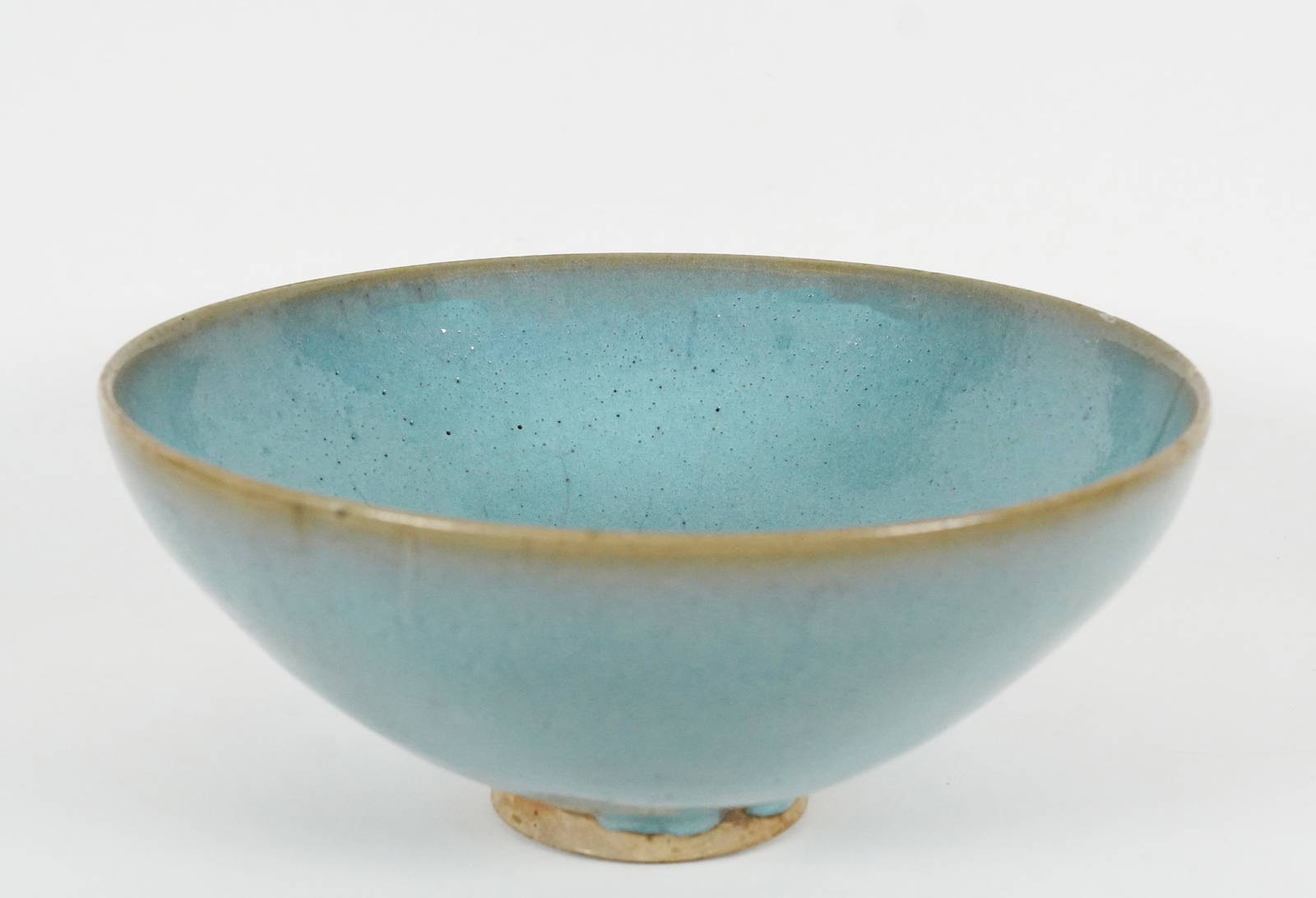 Chinese Large Heavy Bowl Auction