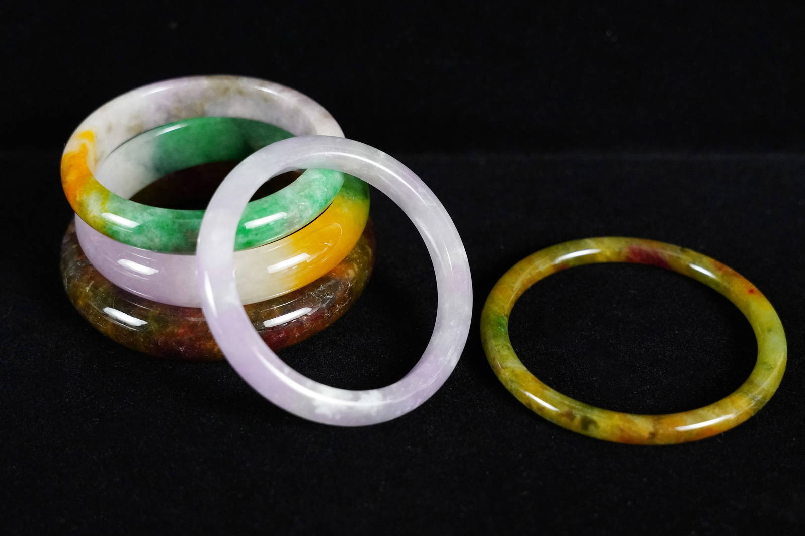 Lots Chinese Jadeite Bangles Auction