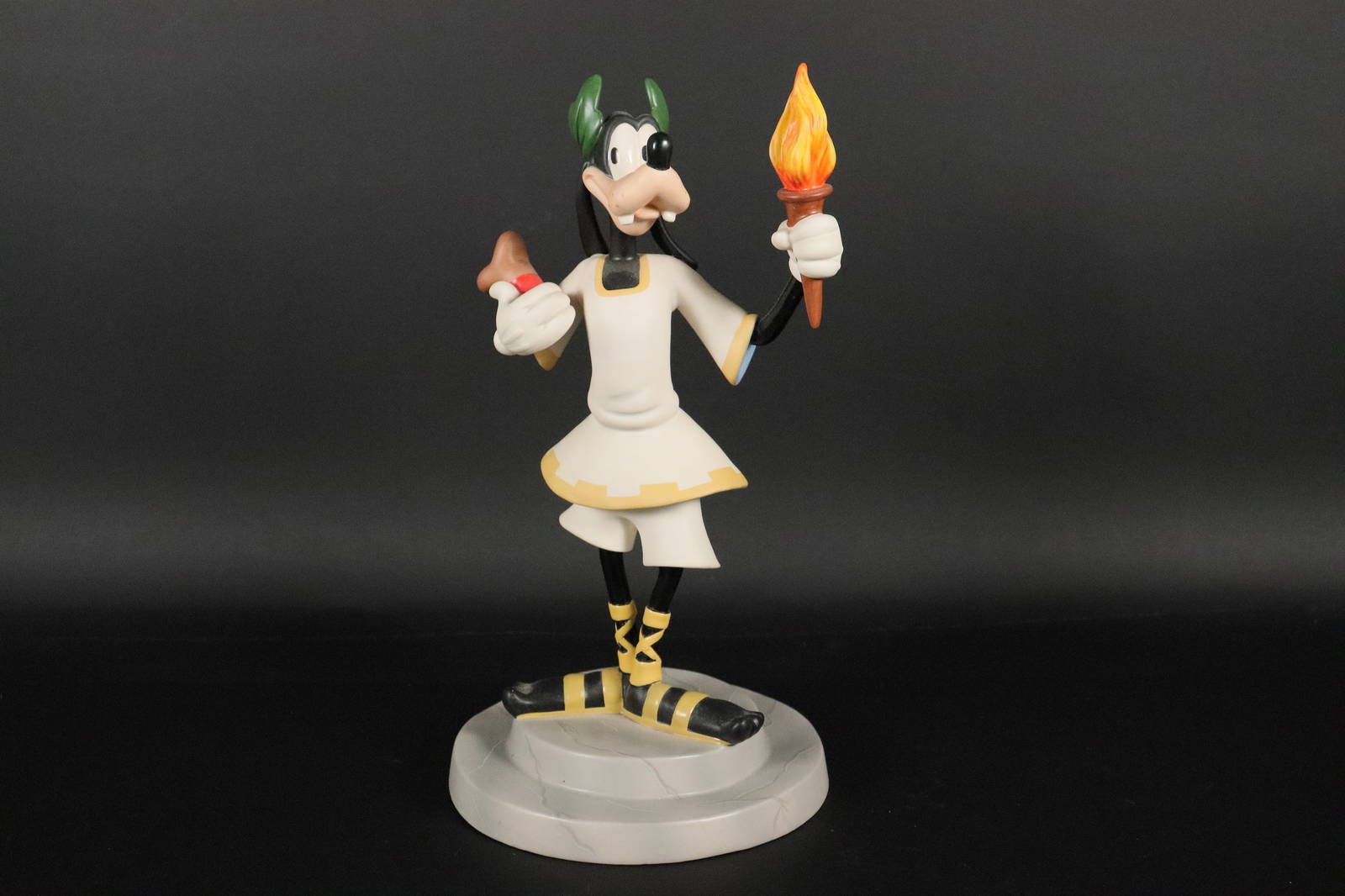 Wdcc Goofy Fine Figurine Auction
