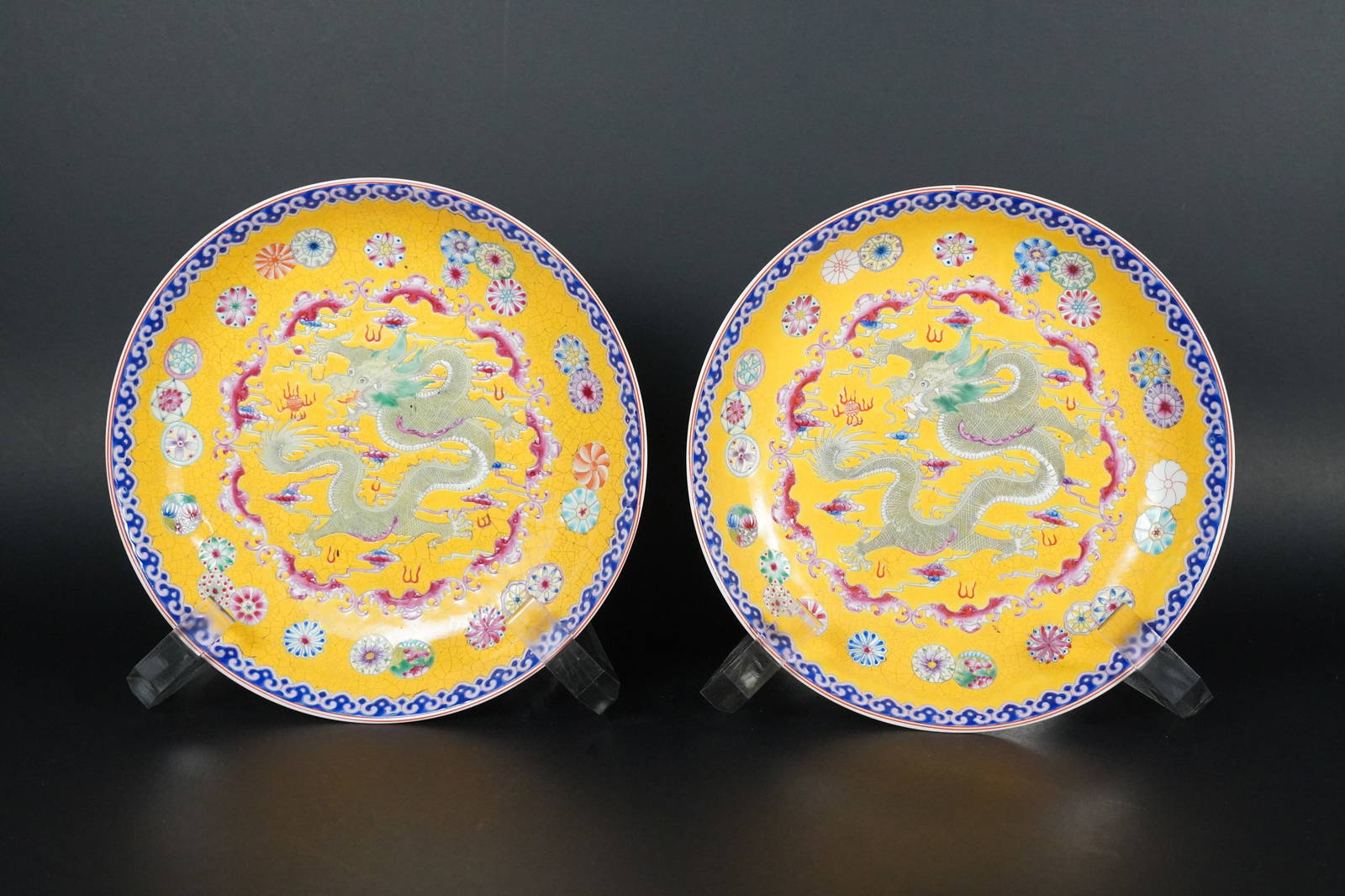 2 Chinese Dragon Plate Auction