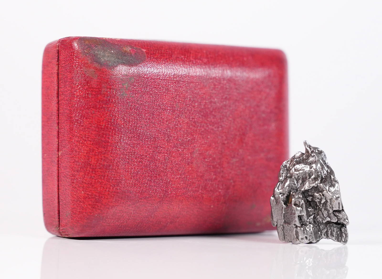 A Meteorite Cut Specimen Auction