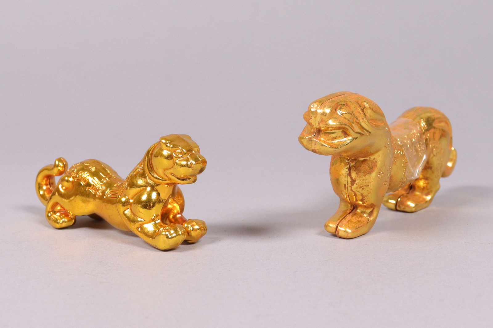 Chinese Gilted Item Auction