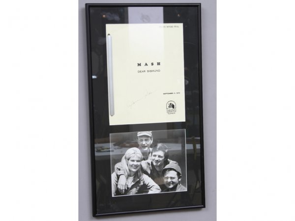 40: Alan Alda Mash Autograph Memorabilia c. 1976 - May 03, 2008 ...