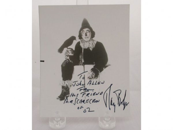 46: Ray Bolger Wizard of Oz Scarecrow Autograph