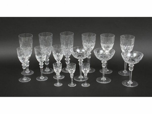 434: Extensive Rogaska "Gallia" Crystal Stemware