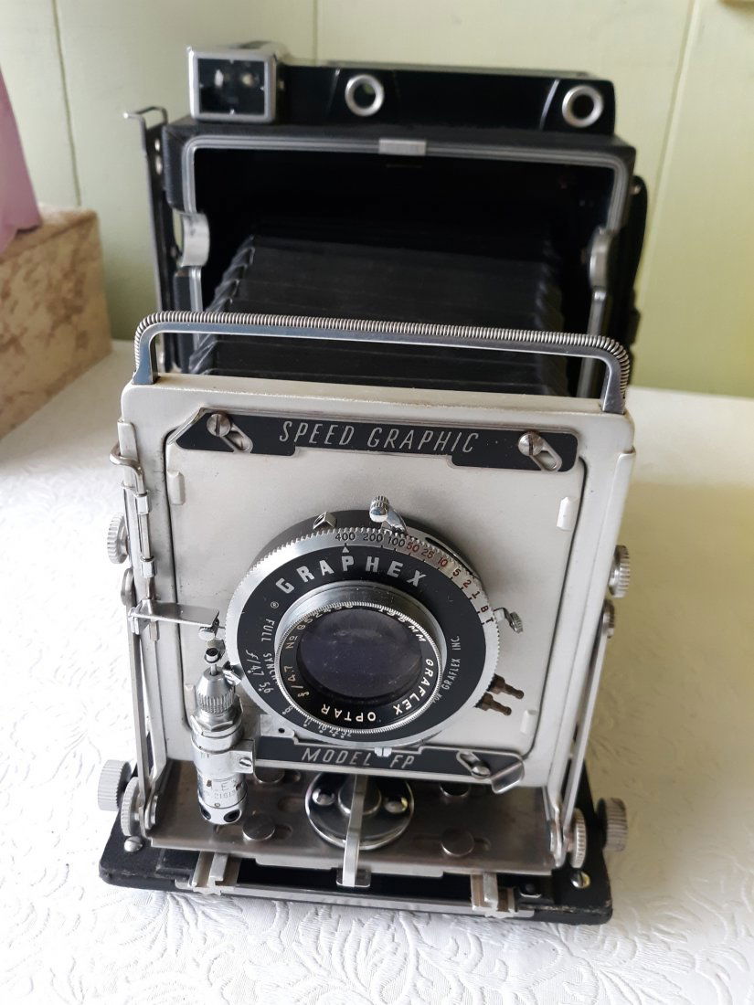 graflex speed graphic 4x5 camera w/135 lens +++ - Nov 07, 2021 | A ...