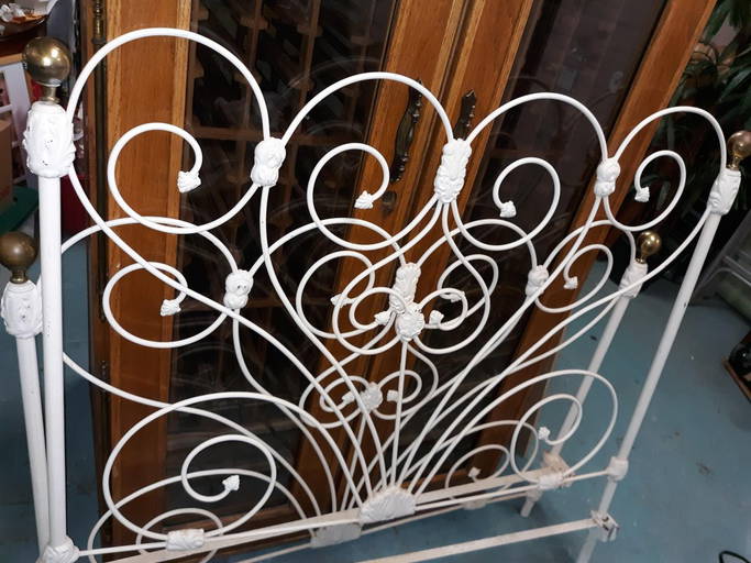 Cast Iron White & Brass Bed W/rails Antique