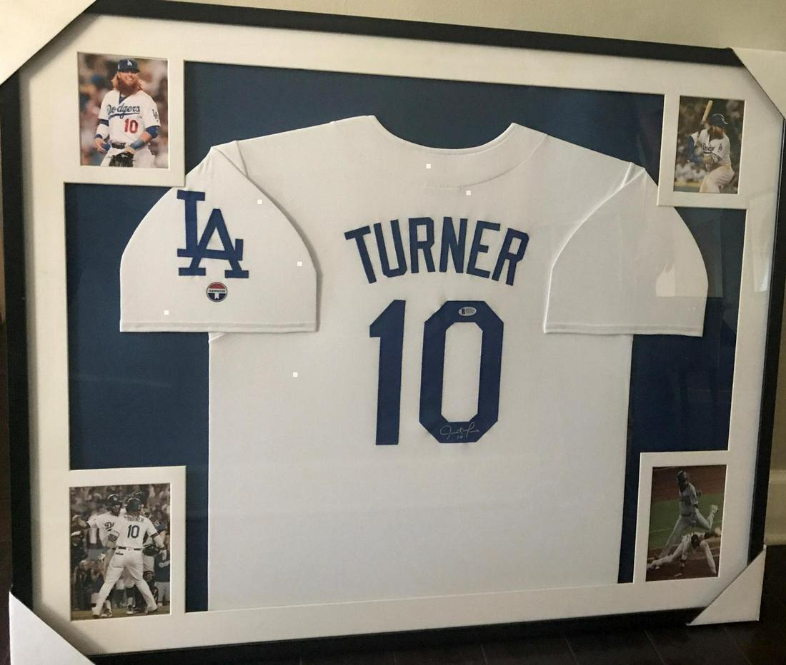 Justin Turner Autographed Certified