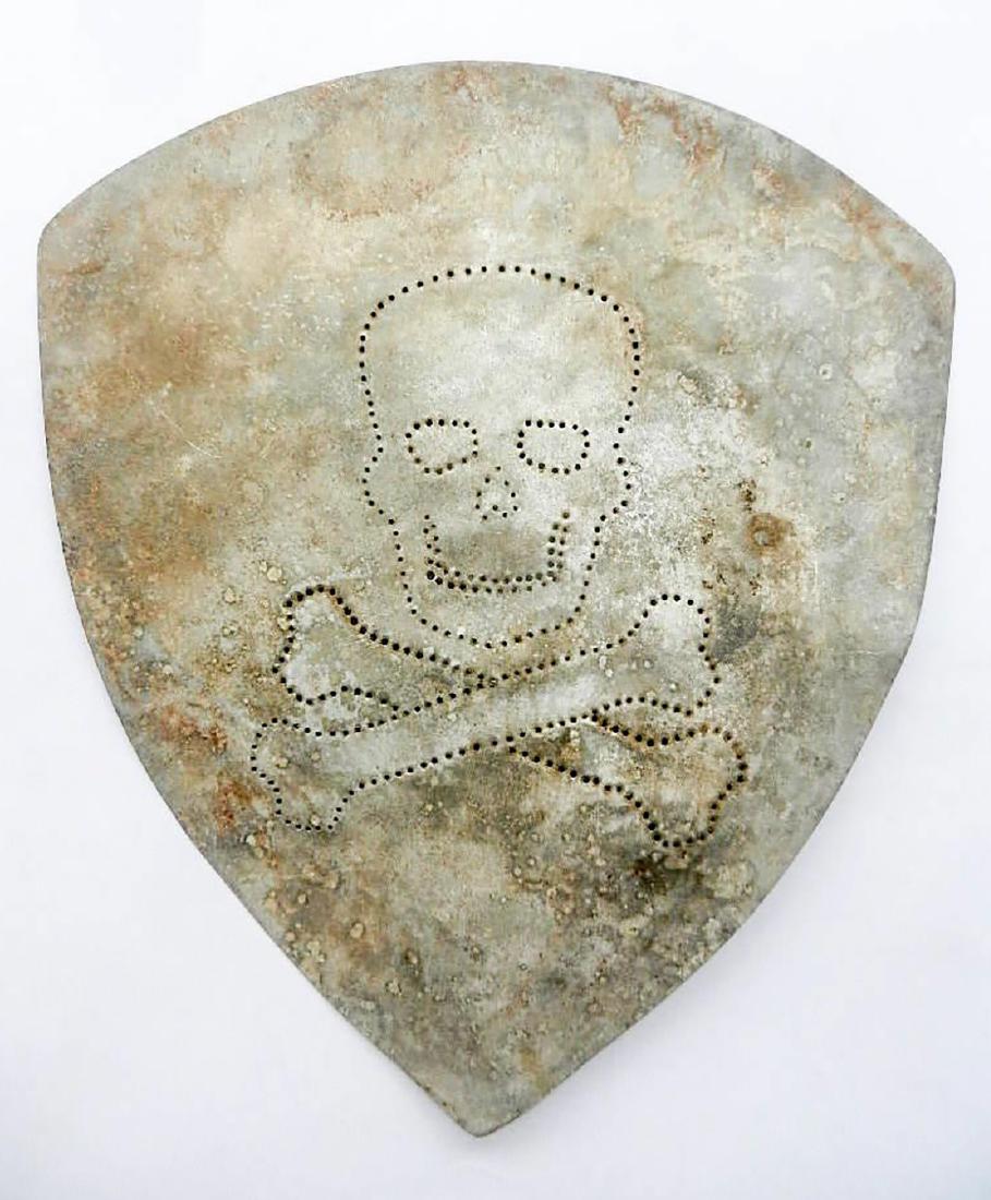 Original German WW2 Large Shield w. Skull & Bones