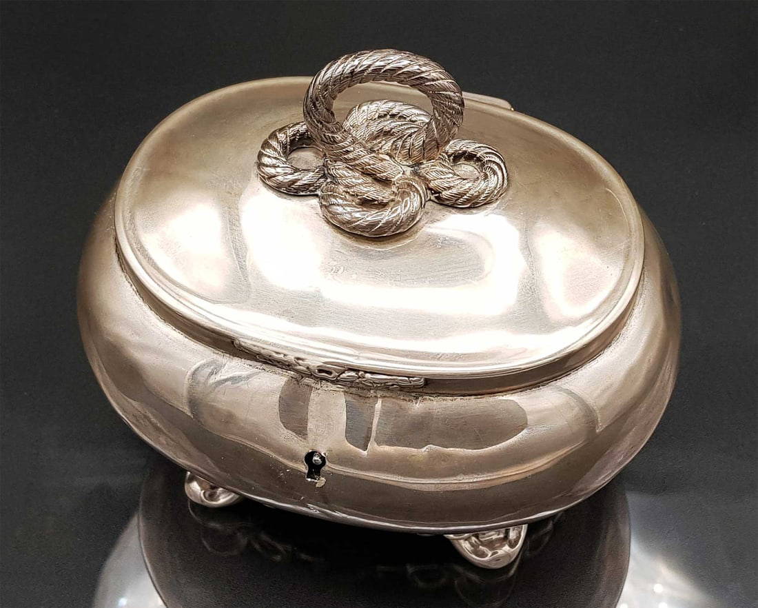 Antique Judaica Jewish Etrog Box, Container Auction