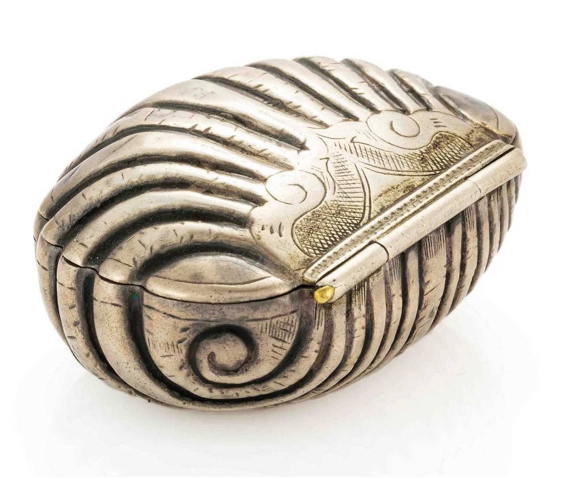 Paul Storr - Silver Snuff Box Shell-form, 1817 Auction