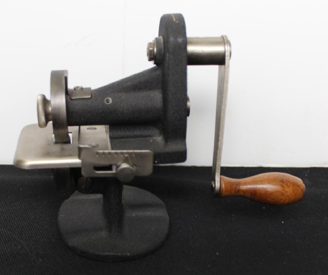 Singer Pinker Machine