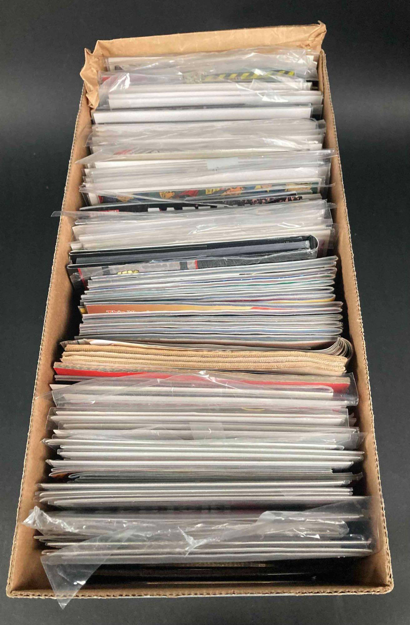 Long Comic Book Box (ms. Marvel, Captain Marvel, Captain America ...