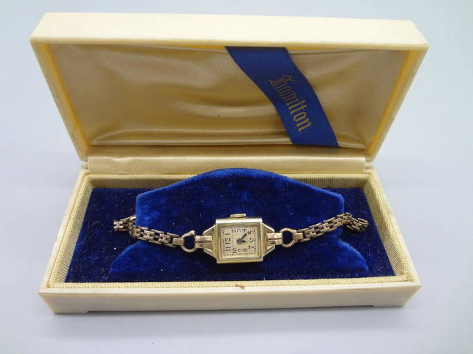 14k Gold Filled Ladies Hamilton Watch Original Velvet