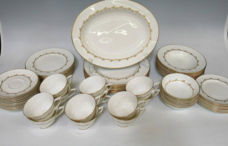 Royal Doulton China Set Rondo Pattern