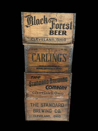 (4) Vintage Beer Crates: Standard, Carling's, Black Forest