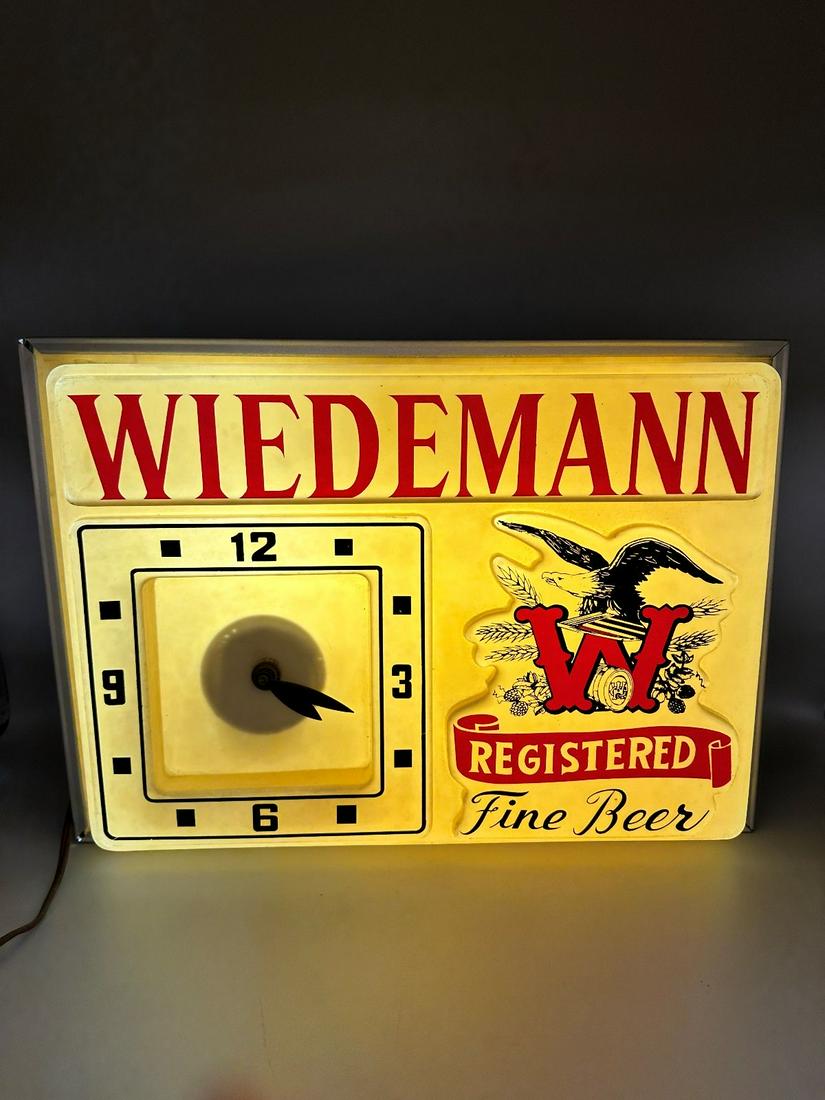 Wiedemann Beer Advertising Light Up Sign And Clock Auction