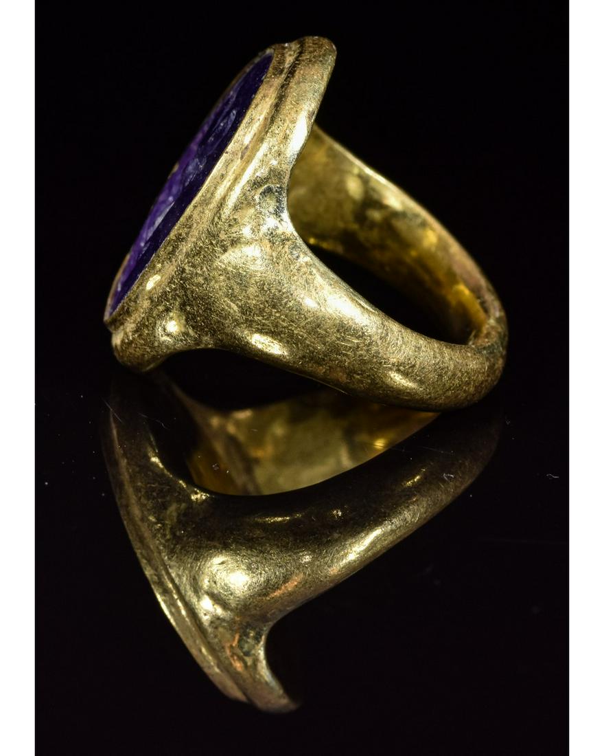 ROMAN GOLD and AMETHYST INTAGLIO RING - LEDA AND THE - Feb 01, 2020 ...
