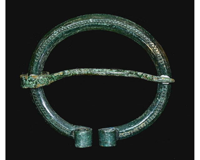 VIKING OMEGA BRONZE BROOCH - Mar 29, 2020 | Apollo Galleries in United ...