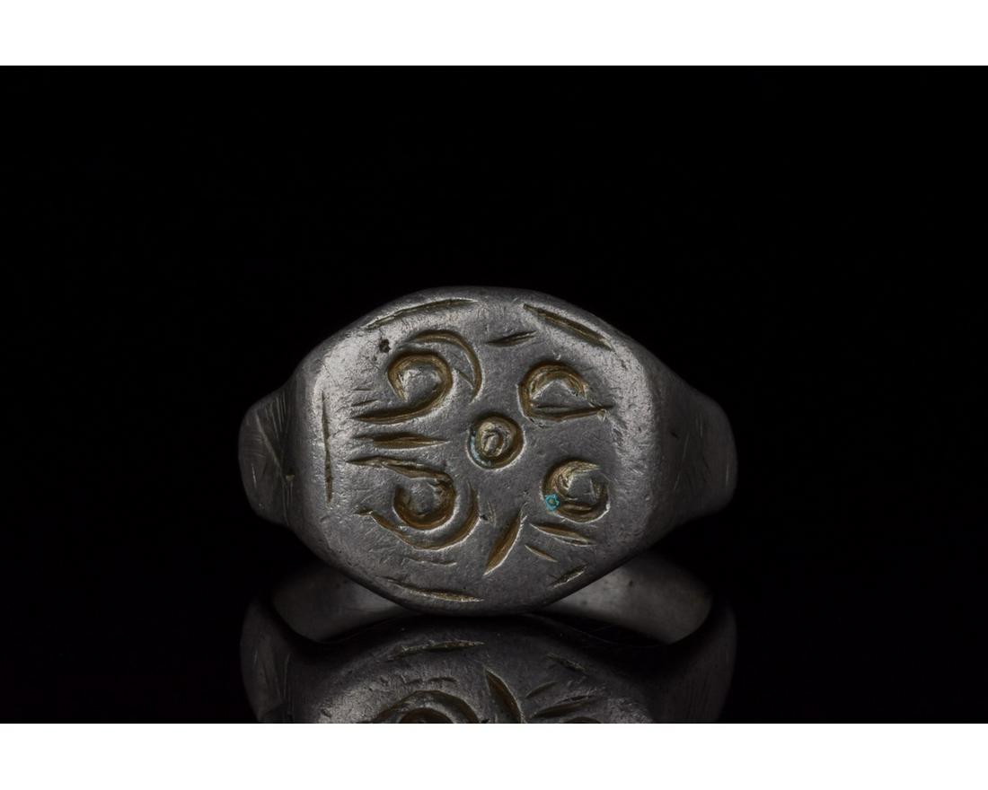 Medieval Silver 'de Vere Family' Vervel Ring - Mar 16, 2012 | TimeLine ...