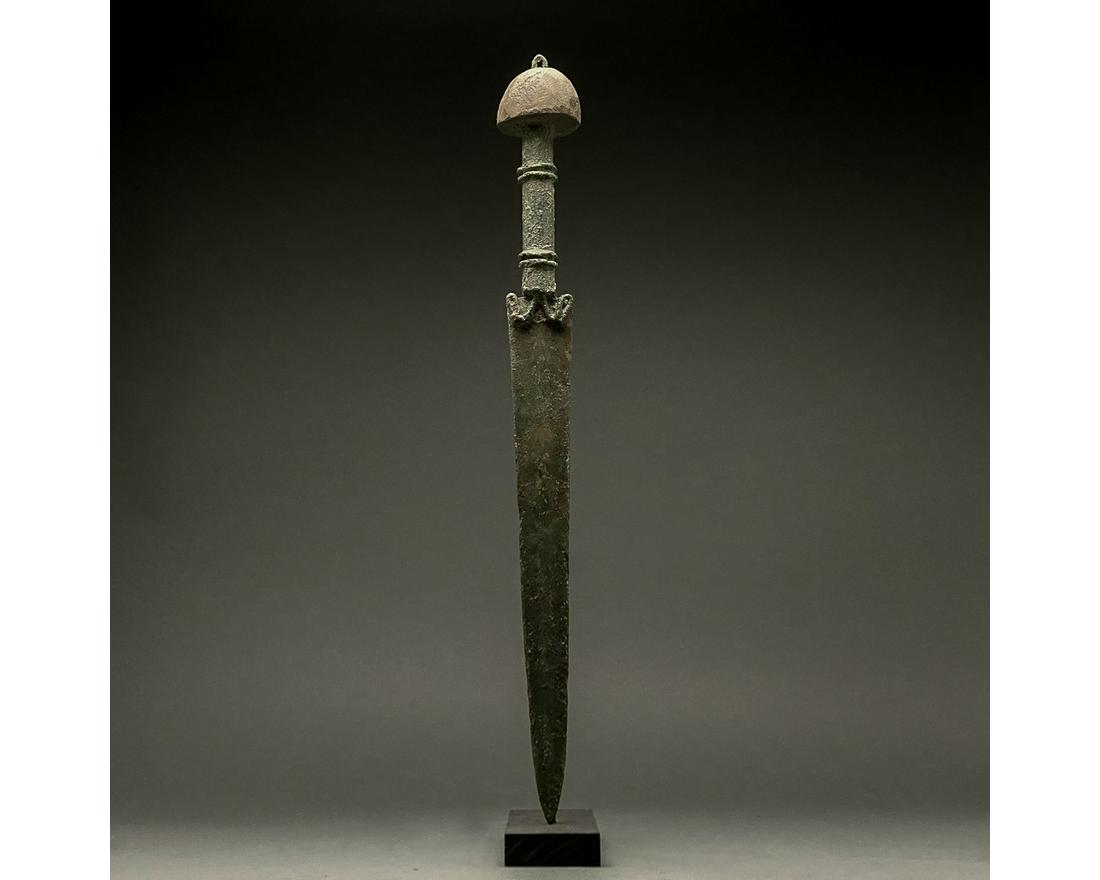 Buy RARE ANCIENT BRONZE SWORD WITH STONE POMEL | Pax Romana Auctions in ...
